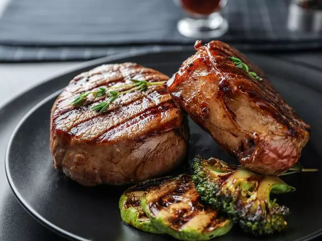 ビーフステーキの作り方/レストランのように完璧にするために-サイトの「肉文化」セクションの記事