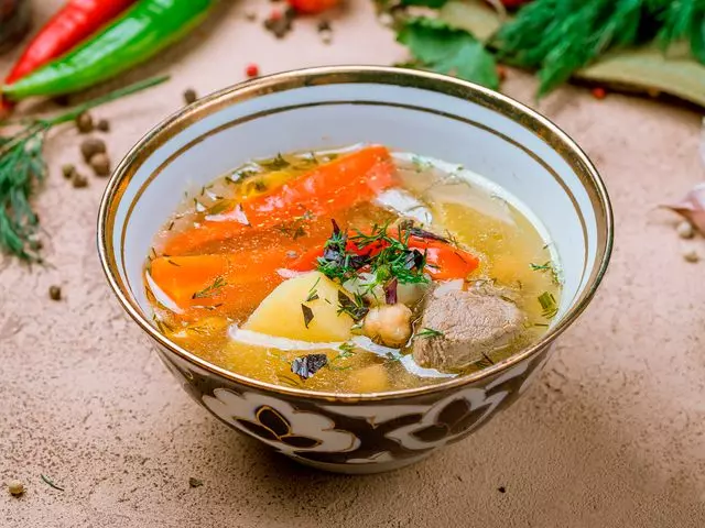Корисни совети за оние кои готват јагнешко шурпа / И обилни рецепти за супа - напис од делот „Што да се готви“ на страницата