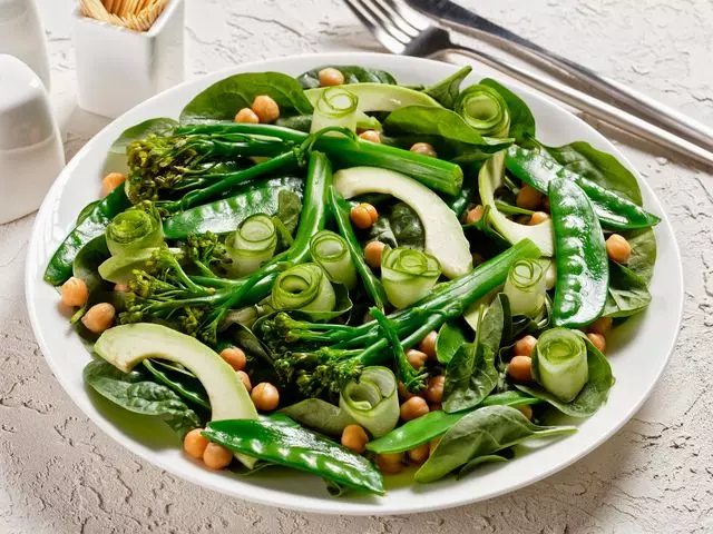 Yeşil bezelyeli 10 yemek / Basit tarifler ve faydalı ipuçları - sitedeki "Nasıl pişirilir" bölümünden makale