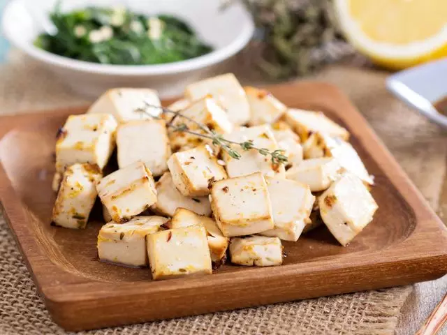 Kas yra tofu / Kiniško sojų sūrio nauda ir žala - straipsnis iš svetainės skyriaus „Nauda ar žala“