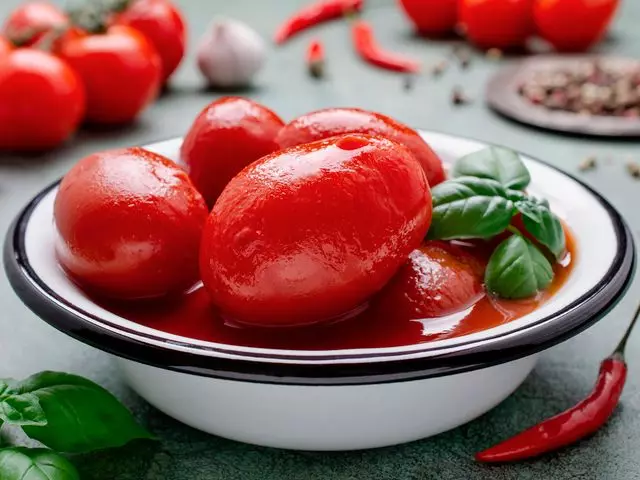 Kuidas kodus oma mahlas tomateid küpsetada / Näpunäiteid ja tõestatud retseptid - artikkel saidi jaotisest "Kuidas marineerida ja marineerida"