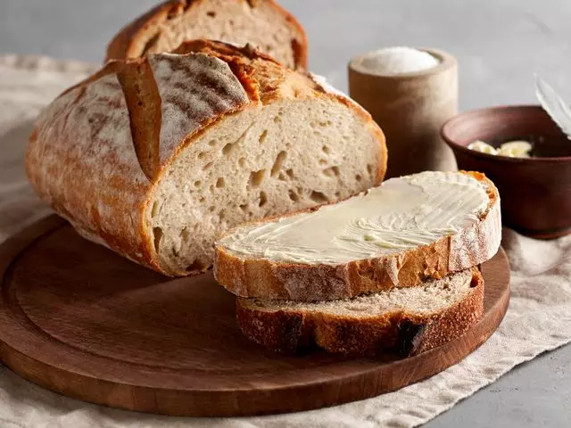 Cuinar un deliciós pa al forn / Consells per a principiants: un article de la secció "Com cuinar" del lloc