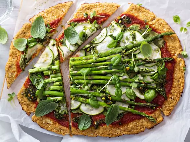 10 συνταγές πίτσας για σωστή διατροφή / Υγιεινό και νόστιμο γρήγορο φαγητό - άρθρο από την ενότητα "Υγιεινή τροφή"