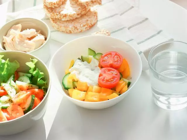 10 قانون در مورد نحوه رعایت رژیم غذایی و ترک نکردن / دستورالعمل کاهش وزن - مقاله از بخش "غذا و وزن" در سایت
