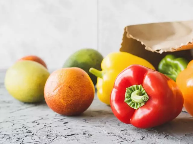 8 živil z največjo vsebnostjo vitamina C / ne samo citrusi – članek Kaj jesti