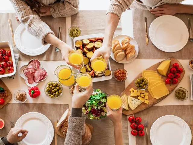 Jak zaplanować posiłki na tydzień dla rodziny / I jednocześnie oszczędzać - artykuł z działu "Jak oszczędzać" na stronie