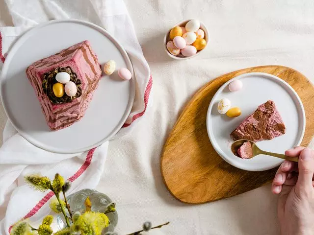 De beste recepten voor kwark Pasen / Romig, chocolade, met rozijnen - een artikel uit het gedeelte "Hoe te koken" op de site