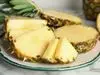 3 روش برای پوست کندن آناناس در خانه / دستورالعمل گام به گام