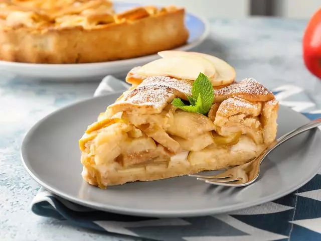 8 geriausi obuolių pyrago receptai / skanus kepinys bet kokiai progai