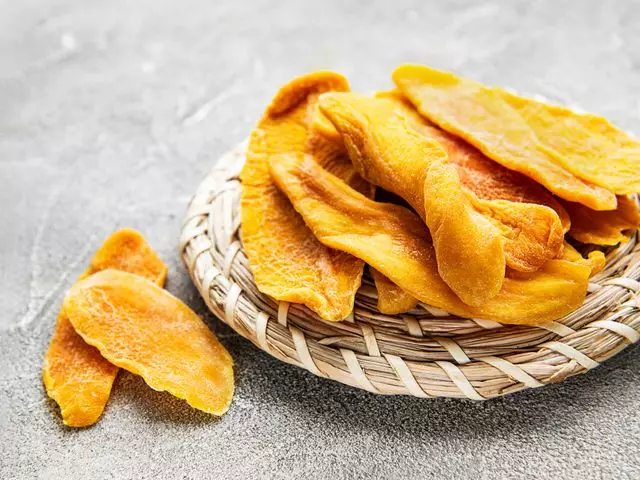 Sve o sušenom mangu / Prednosti i štete popularnog sušenog voća - članak iz rubrike "Zdrava hrana" na stranici