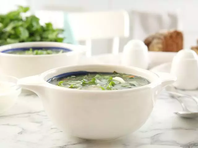5 bästa recept på sorrelsoppa / Hur man lagar en hälsosam och välsmakande soppa - en artikel från avsnittet "Hur man lagar mat" på webbplatsen