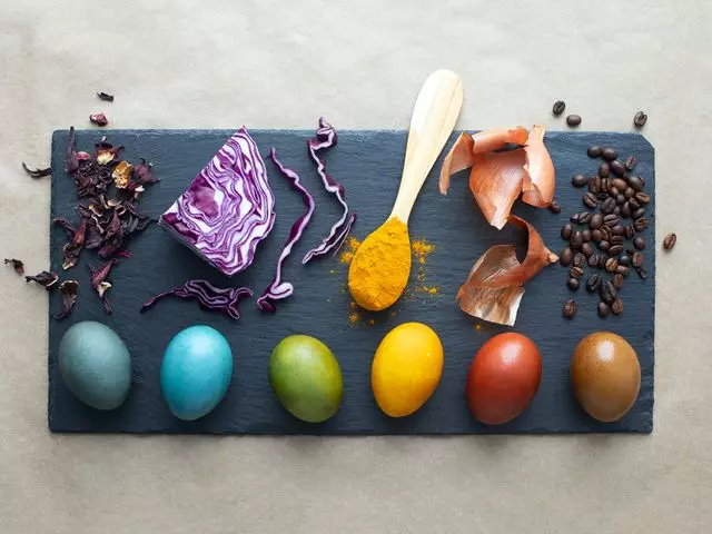 Hoe en hoe om eiers vir Paasfees te kleur / En doen dit veilig - 'n artikel uit die afdeling "Kos en vermaak" op die webwerf
