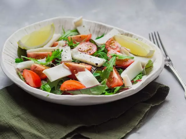 ចាន PP ឆ្ងាញ់ចំនួន 5 ពីផលិតផលដែលមានតម្លៃសមរម្យ / Salads បង្អែមក្តៅនិងស្រាល - អត្ថបទពីផ្នែក "អាហារសុខភាព" នៅលើគេហទំព័រ