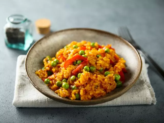 Οι 10 κορυφαίες συνταγές για καστανό ρύζι / Για πρωινό, μεσημεριανό και βραδινό - Τι να φάτε άρθρο στον ιστότοπο