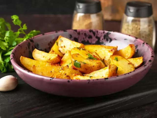 Goreng kentang jeung kulit a / nembongkeun Rahasia masakan kawas di réstoran - artikel ti "Kumaha masak" bagian dina loka