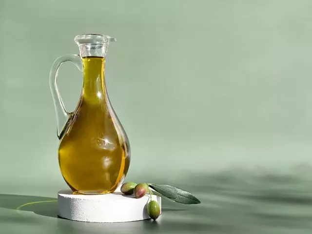Maslinovo ulje u dijetetskoj prehrani / Što je korisno, kako ga koristiti, s kojim proizvodima kombinirati - članak iz odjeljka "Zdrava hrana" na web stranici