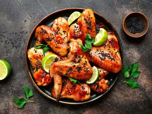 Kako kuhati piščančja krila / Recepti za začinjene, začinjene, sladke in kisle marinade - članek iz razdelka "Kako kuhati" na spletnem mestu