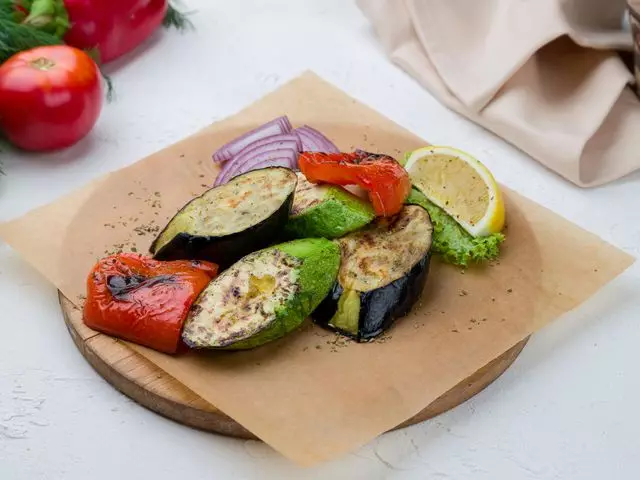 Naon masak pikeun barbecue / Review of light salads jeung snacks - artikel ti bagian "Naon dahar" dina loka
