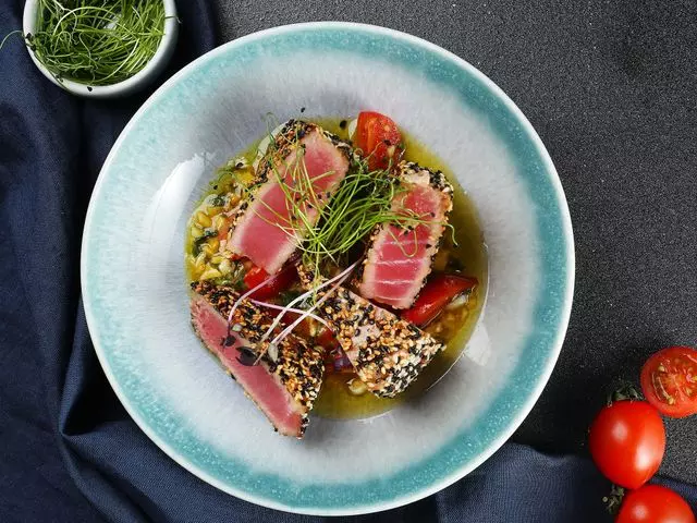 كيفية طهي شرائح لحم التونة اللذيذة / نصائح ووصفات - مقال من قسم "كيف تطبخ" على الموقع