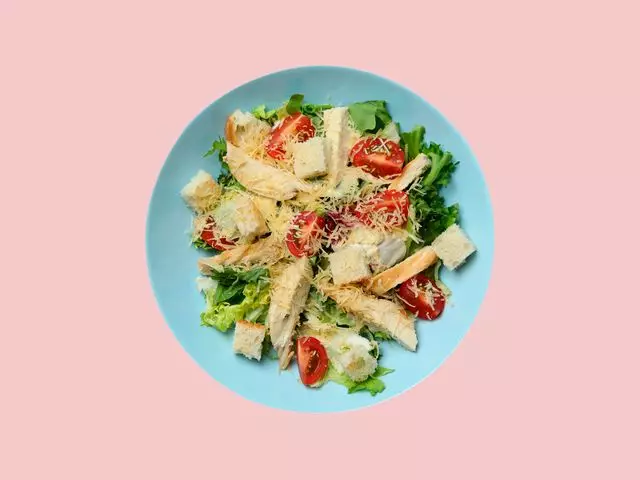 Sallata e Cezarit nuk ka asnjë lidhje me Italinë / Fakti i ditës - një artikull nga rubrika "Çfarë duhet të hani" në faqe