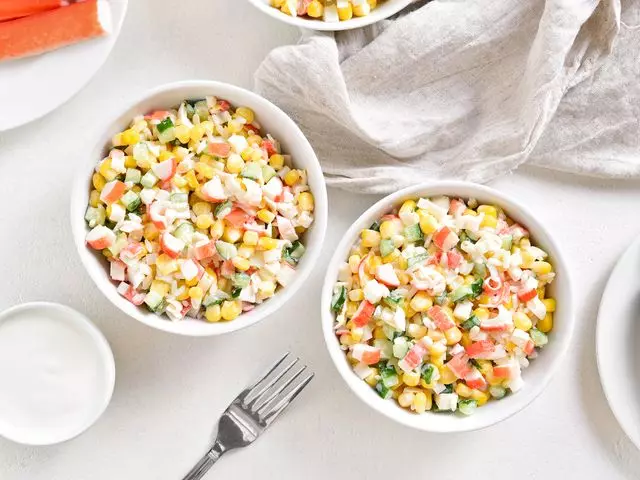 Top 3 des recettes de salades aux bâtonnets de crabe / Léger, copieux et festif - article de la rubrique "Quoi manger" du site