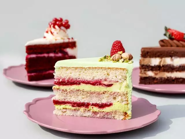 शीर्ष 3 बिस्कुट केक रेसिपीहरू / कसरी उत्तम मिठाई बनाउने