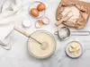 خمیر کلاسیک برای پنکیک در شیر / آنچه در مورد تهیه نماد اصلی Maslenitsa مهم است بدانید