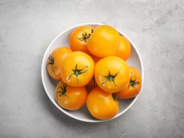 Kuidas tomateid säilitada / ja kas selleks on võimalik kasutada külmikut - artikkel saidi jaotisest "Kuidas süüa teha"