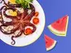 O que os habitantes da Grécia comem e oferecem almoço aos turistas / Moussakas, meze, souvlaki e outros prazeres gastronômicos - um artigo da seção 