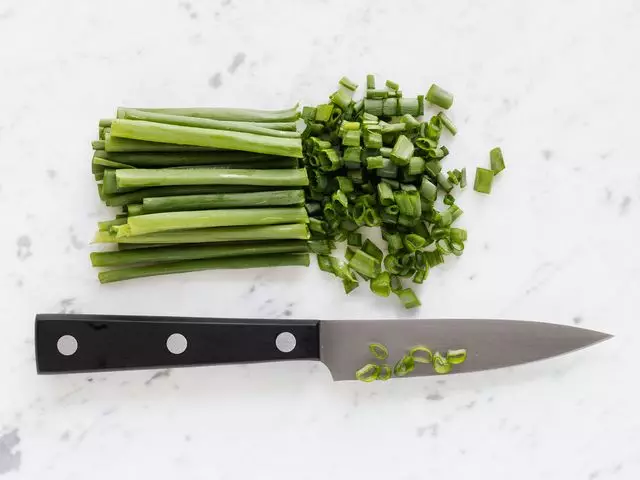 Bagaimana untuk memotong sayur-sayuran dengan cepat dan tepat