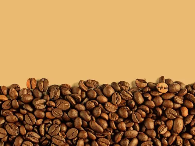 מדענים גילו כיצד קפה משפיע על הסיכון לנגיף הקורונה