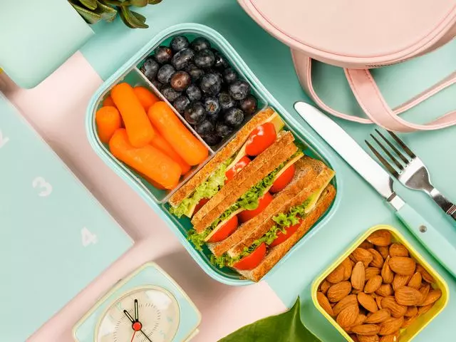 Bazat e të ushqyerit për nxënësit e shkollës / Çfarë duhet të përfshijë në dietë në mënyrë që fëmija të ketë forcë të mjaftueshme për gjithçka - një artikull nga seksioni "Qasja e duhur" në sit