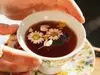 10 важни въпроса за чая / Какво е полезно, кой е противопоказан и как да го варим правилно